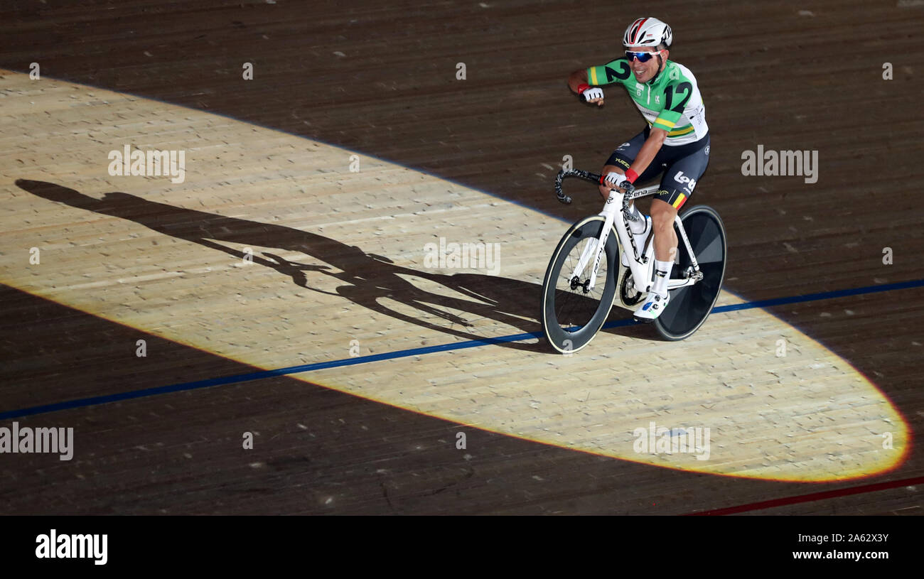 Australia’s Caleb Ewan celebrates winning the Men’s 7.5km Points Race ...