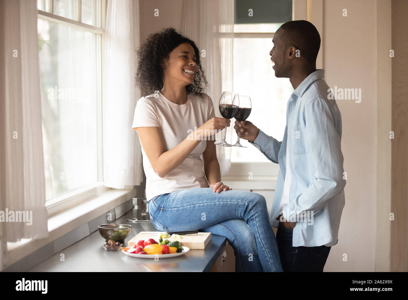 Countertop sitting hi-res stock photography and images - Alamy