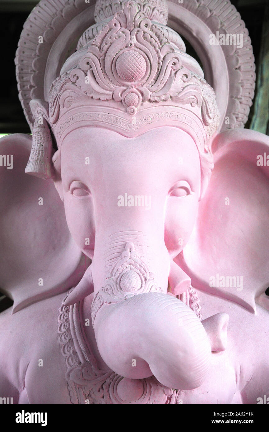 Lord ganpati elephant idol plaster hi-res stock photography and images ...