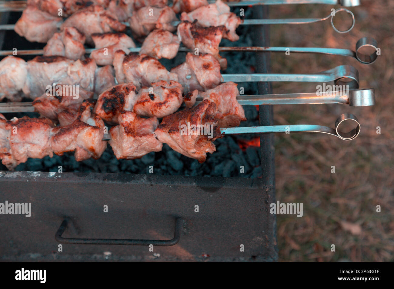 Fat man eating kebab hi-res stock photography and images - Alamy