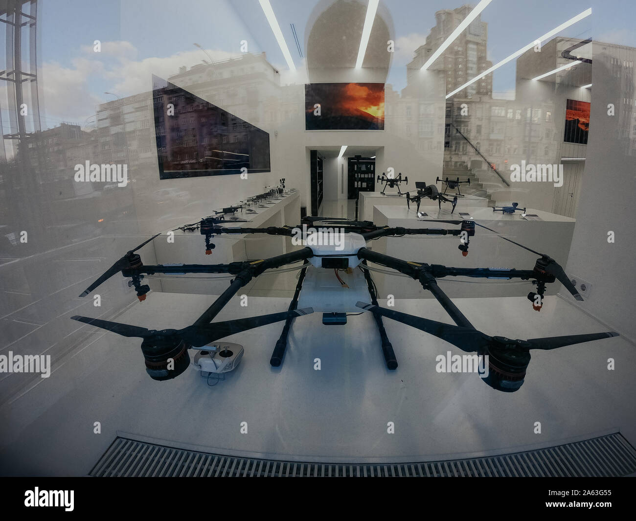 Big multi engine Multicopter drone with carbon frame in the store Stock ...