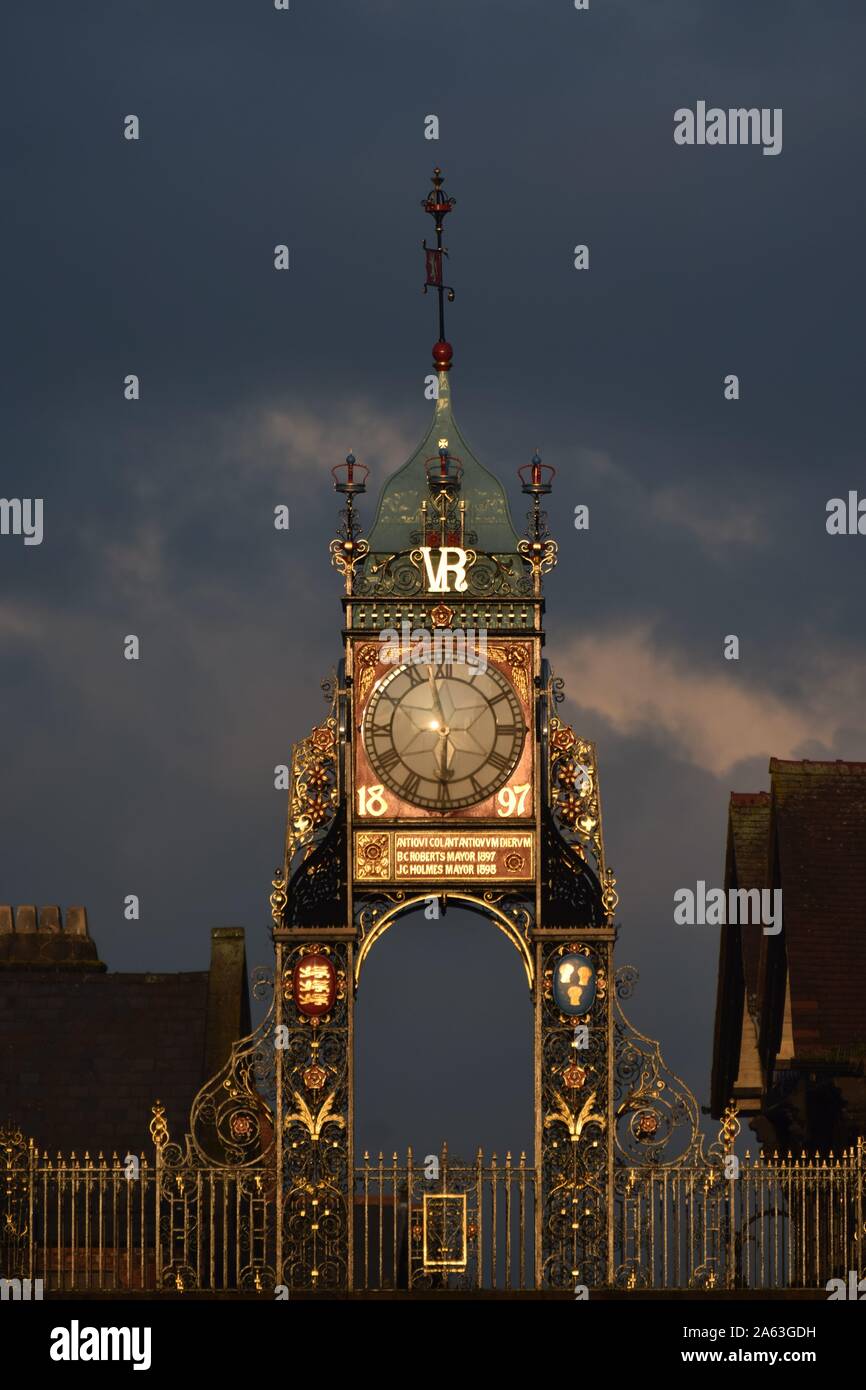 Chester clock hi-res stock photography and images - Alamy