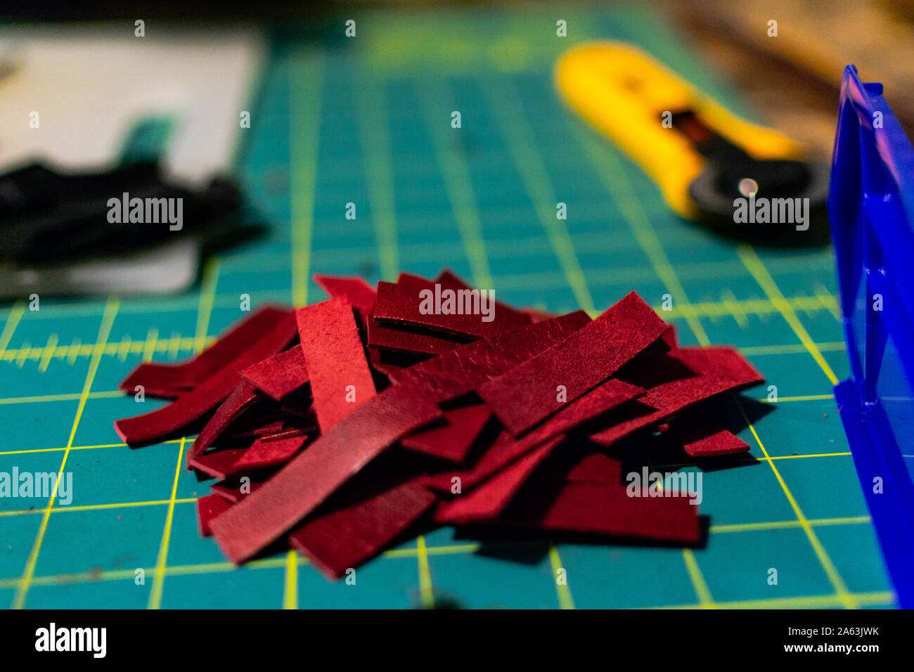 Gridded mat hi-res stock photography and images - Alamy