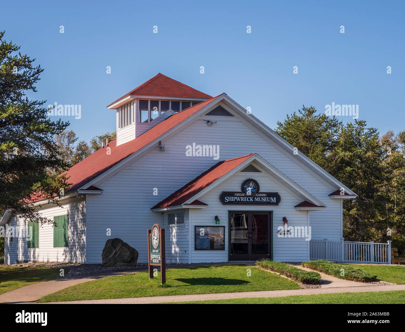 Great Lakes Shipwreck Museum, Whitefish Point Light Station, Upper ...