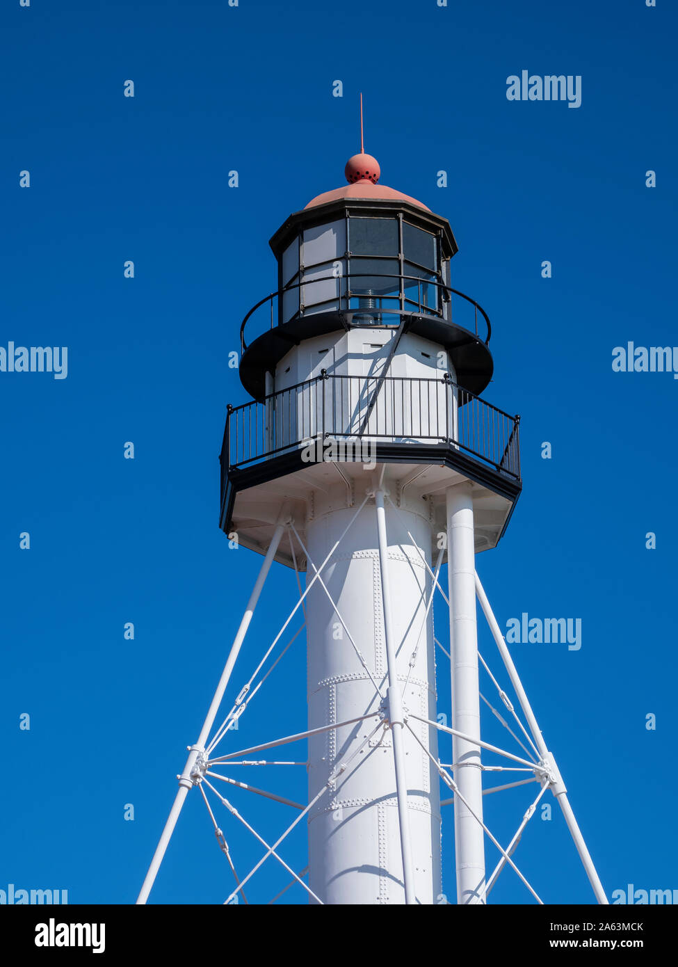 Lighthouse, Whitefish Point Light Station, Great Lakes Shipwreck Museum ...