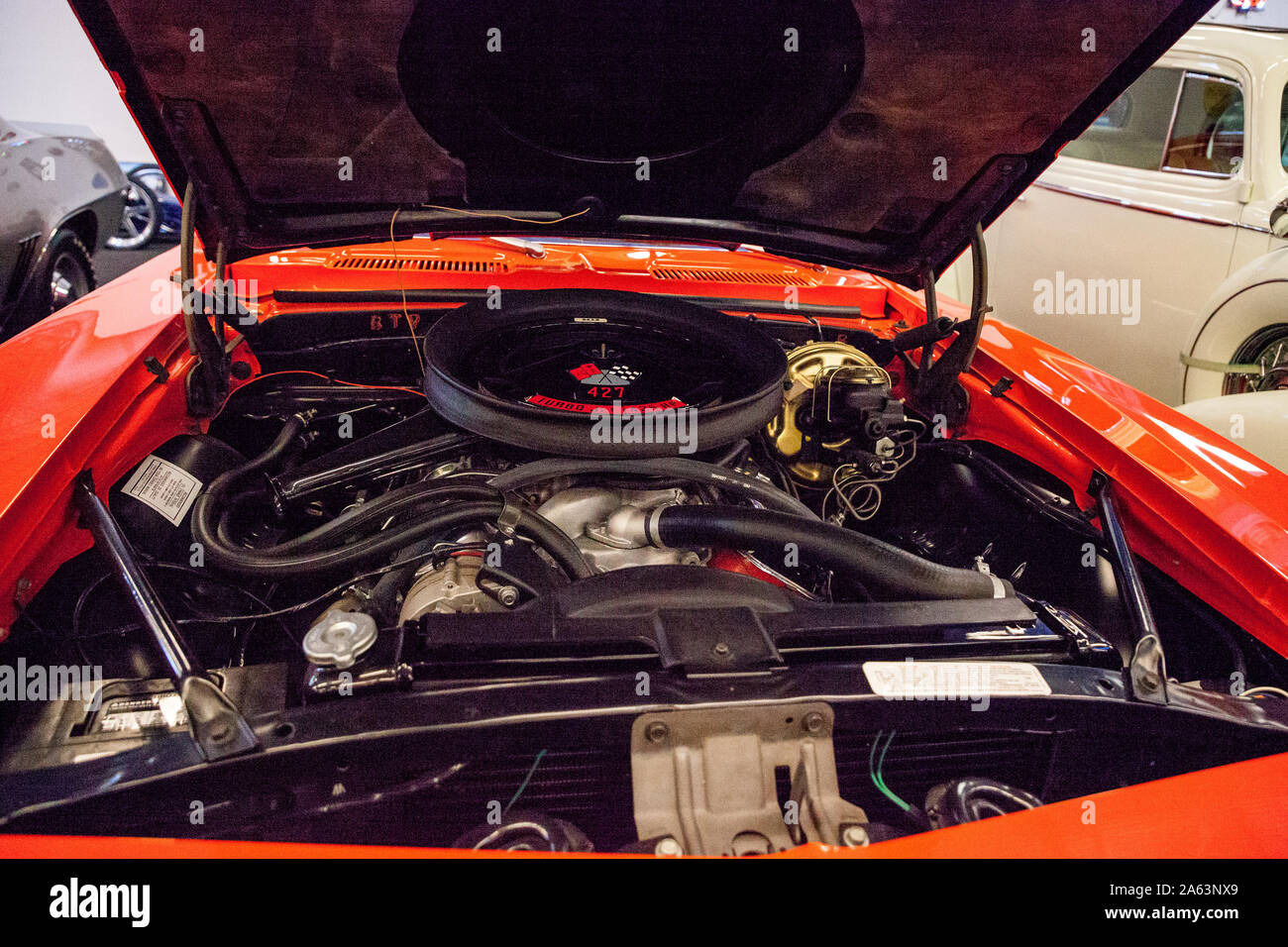 Chevy engine orange hi-res stock photography and images - Alamy