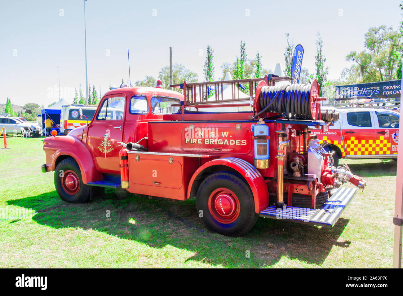 Restored fire truck hi-res stock photography and images - Alamy