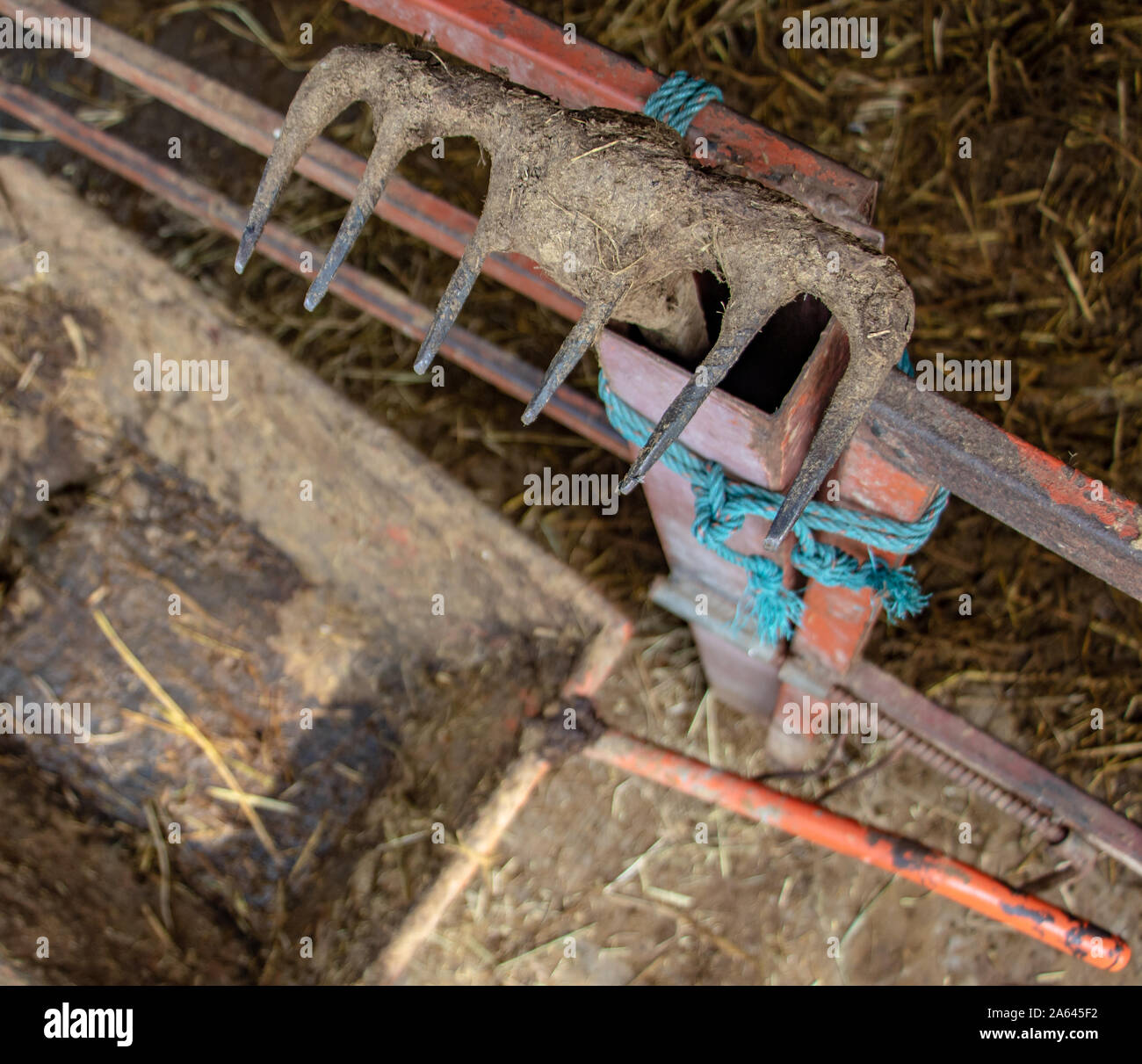 Muck rake hi-res stock photography and images - Alamy