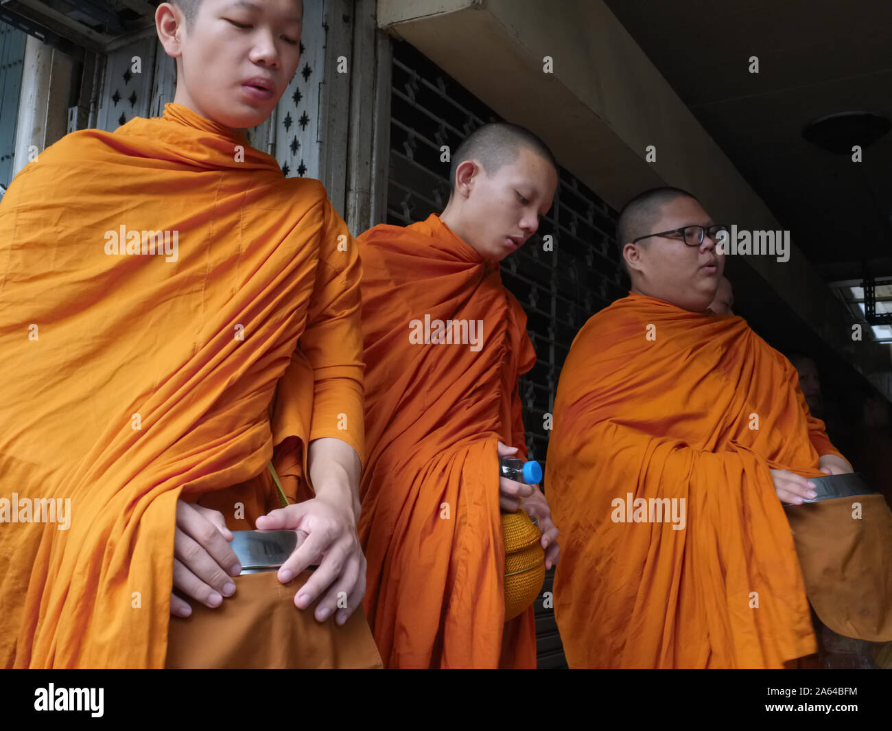 Novice monks buddhism hi-res stock photography and images - Alamy