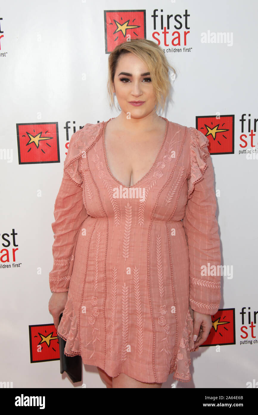 Emma foster hi-res stock photography and images - Alamy