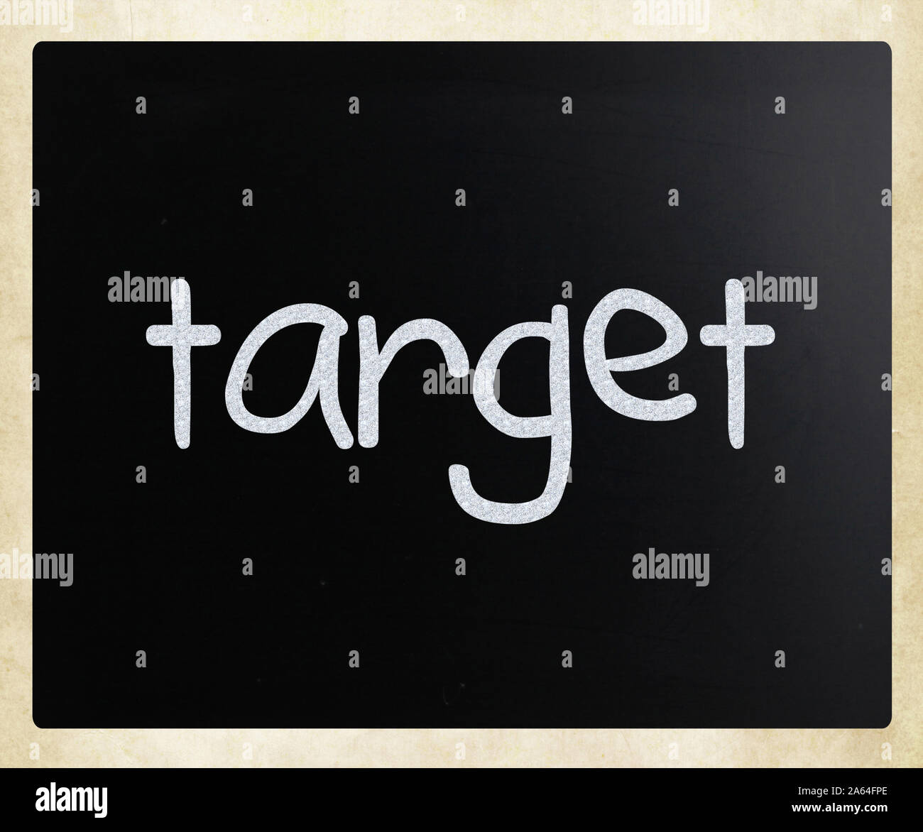 "Target" handwritten with white chalk on a blackboard Stock Photo - Alamy