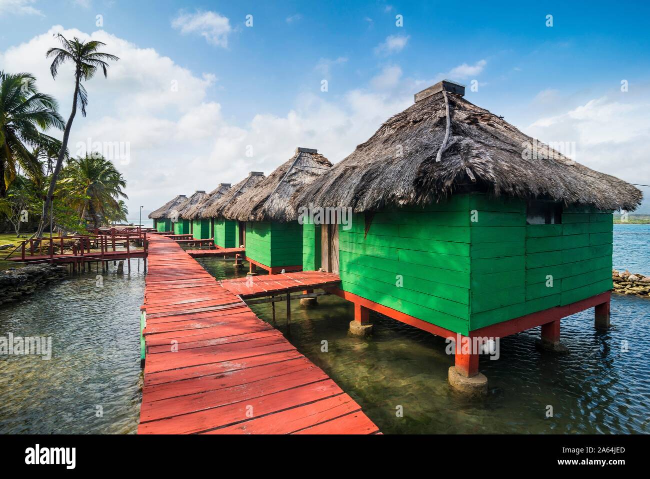 Overwater bungalows, Achutupu, San Blas islands, Kuna Yala, Panama ...