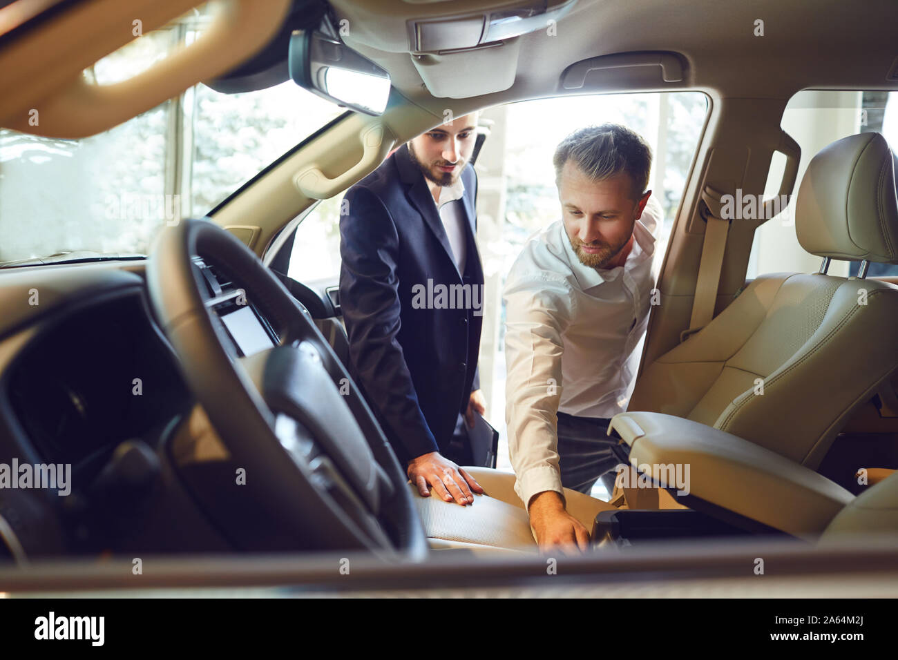 Professional car salesman hi-res stock photography and images - Alamy