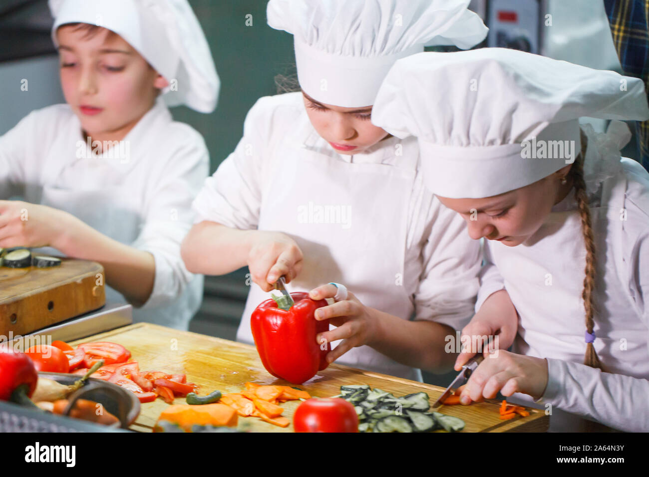 Family little chef restaurant hi-res stock photography and images - Alamy
