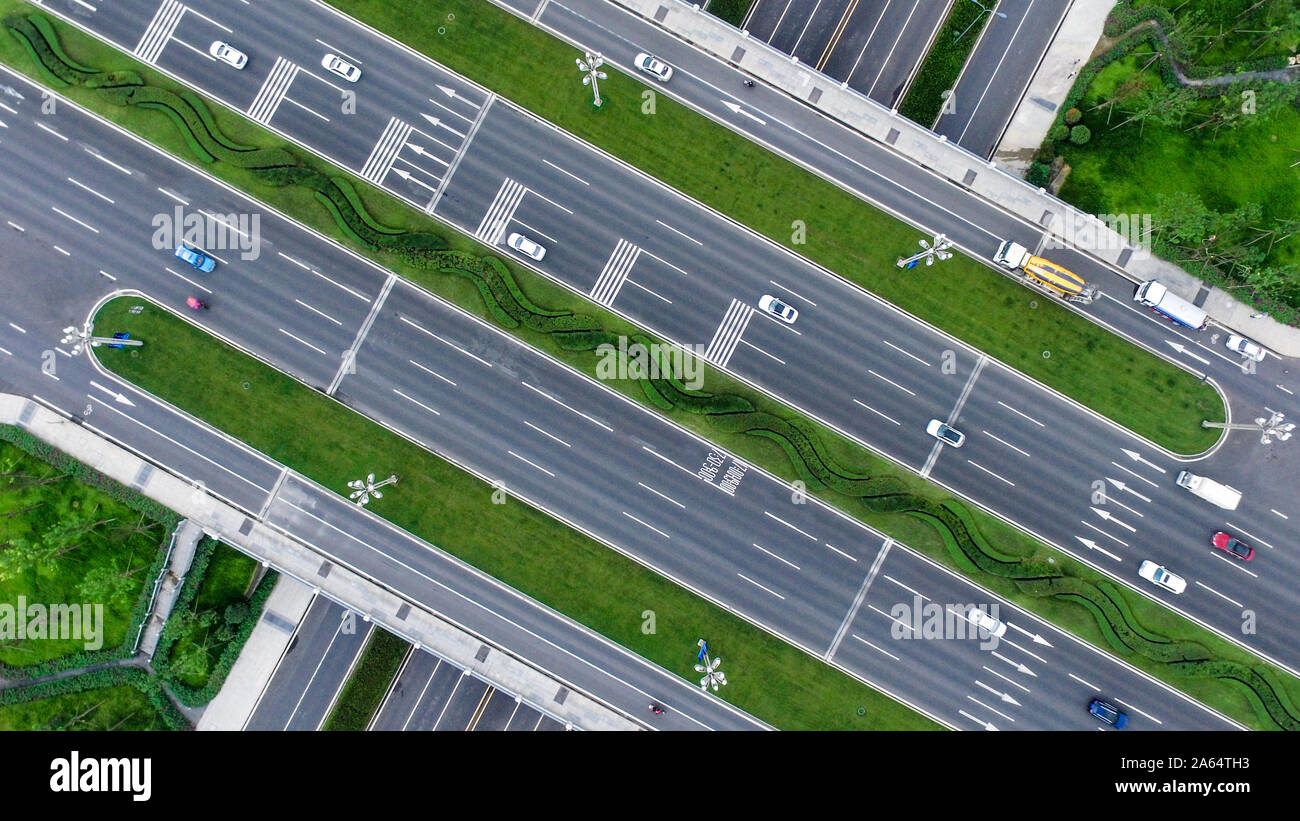 Modern motorway vehicles hi-res stock photography and images - Alamy