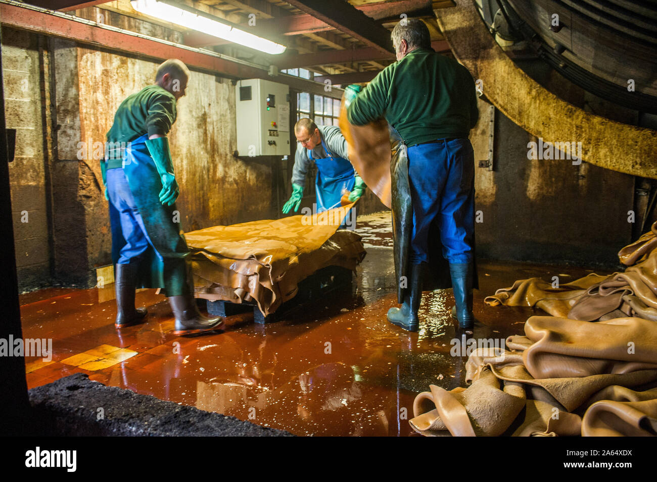 Air drums hi-res stock photography and images - Alamy