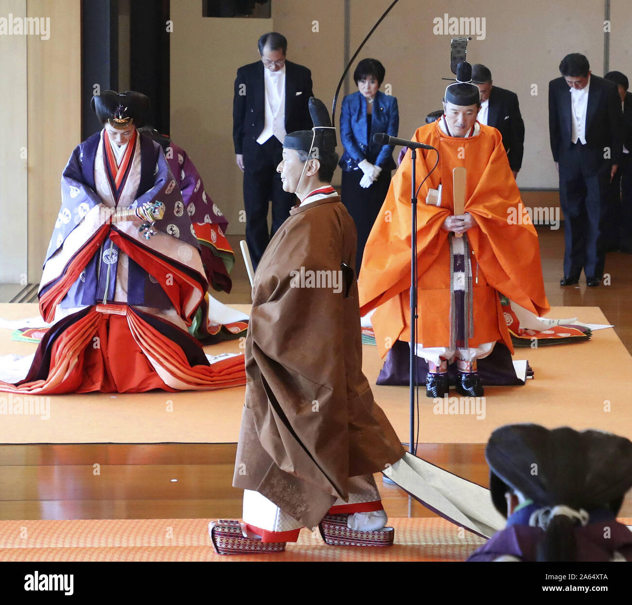 Japanese Emperor Naruhito leaves a room at the Imperial Palace in Tokyo ...