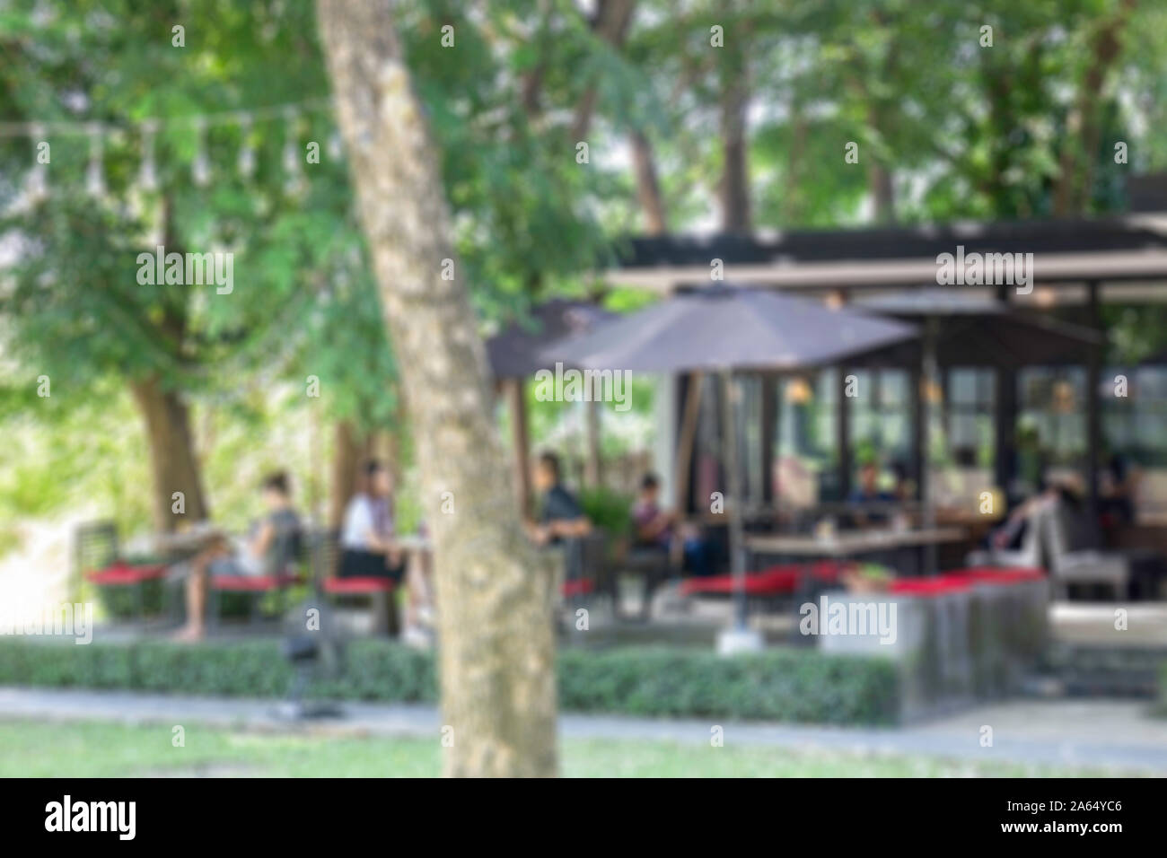 Exterior blur of street coffee shop hi-res stock photography and images ...
