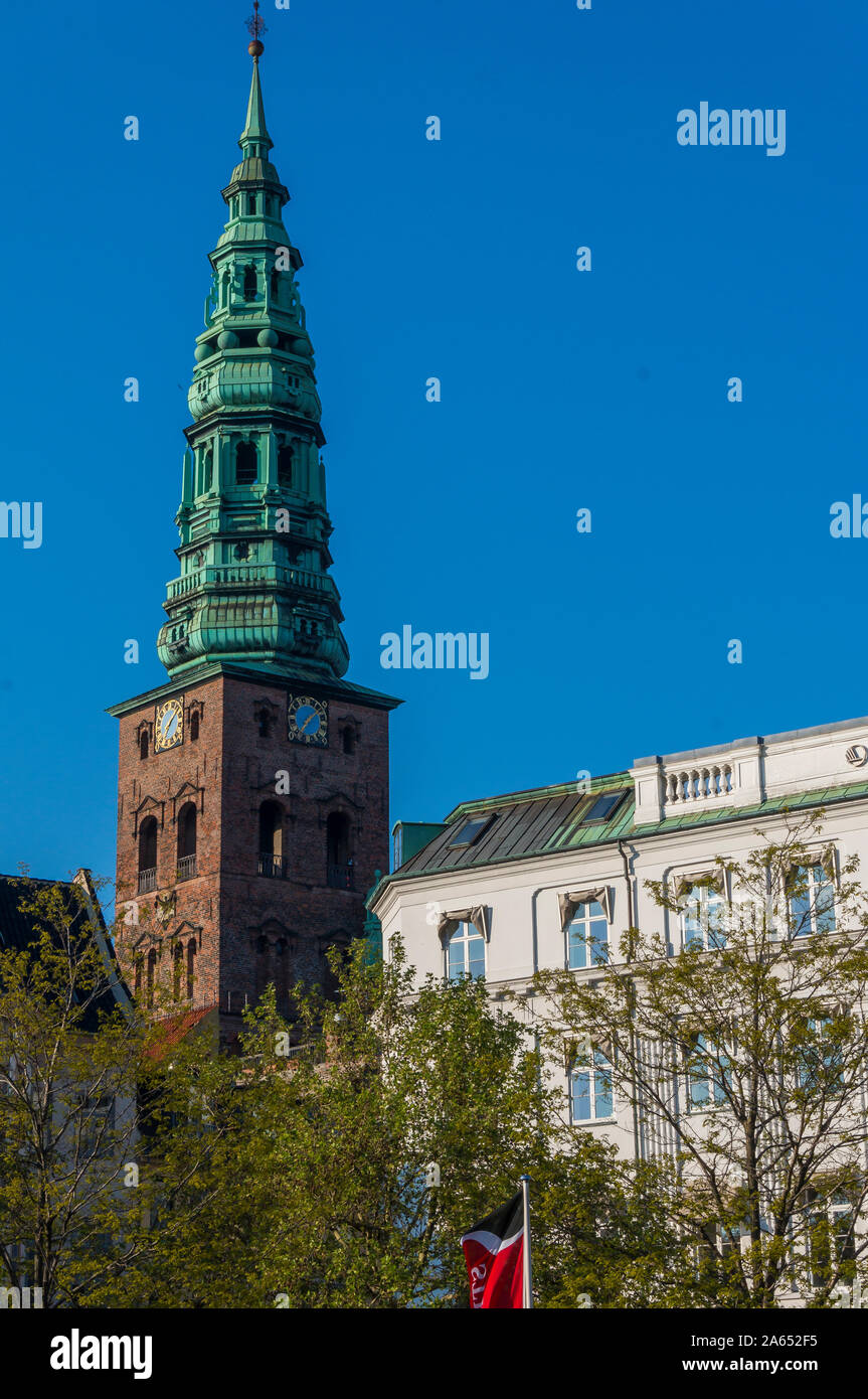 Hojbro Plads Square with the equestrian statue of Bishop Absalon and St ...