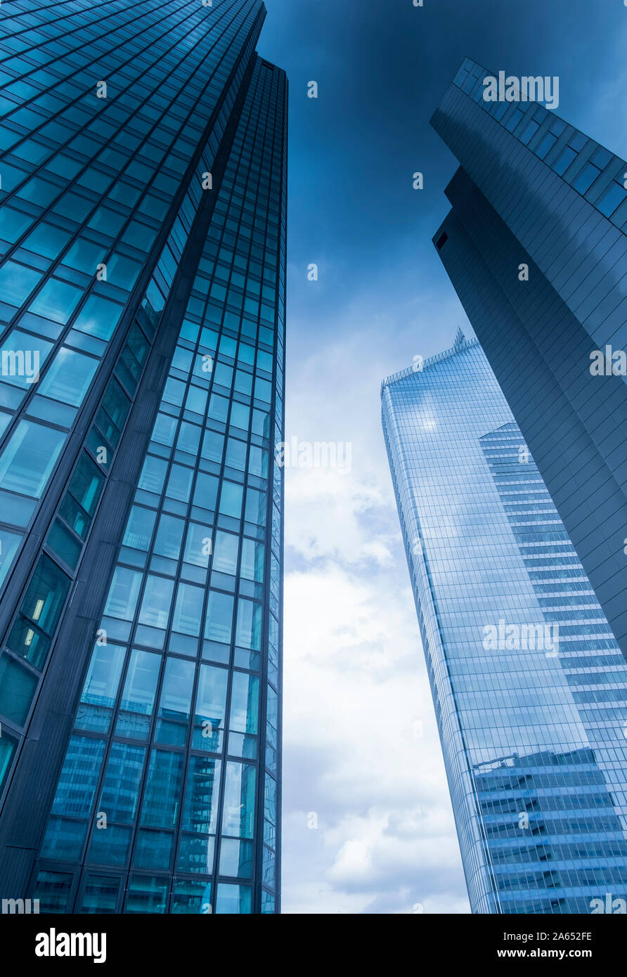 Gloomy buildings hi-res stock photography and images - Alamy