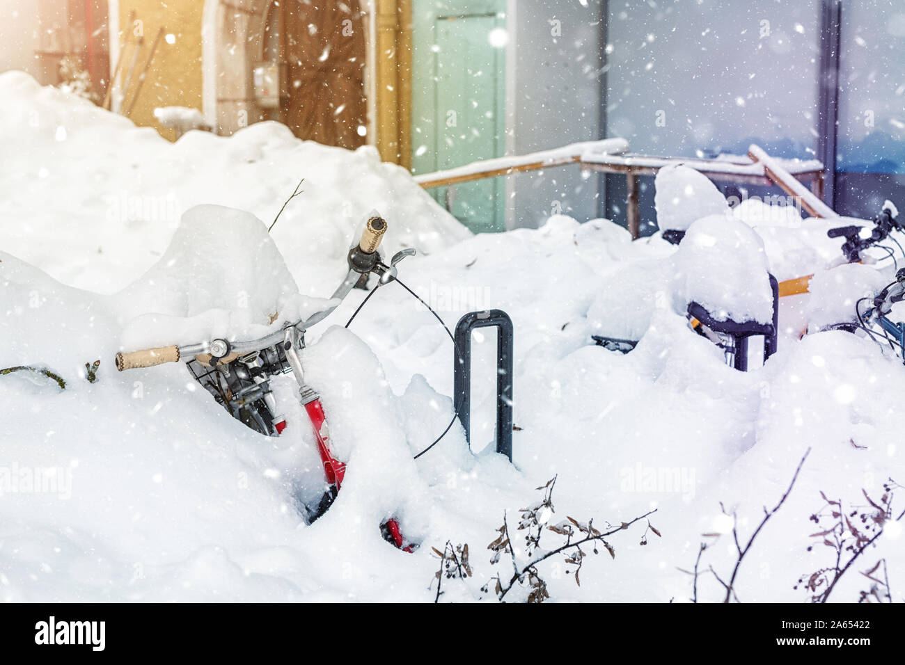 Cycling netherlands snow hi-res stock photography and images - Alamy