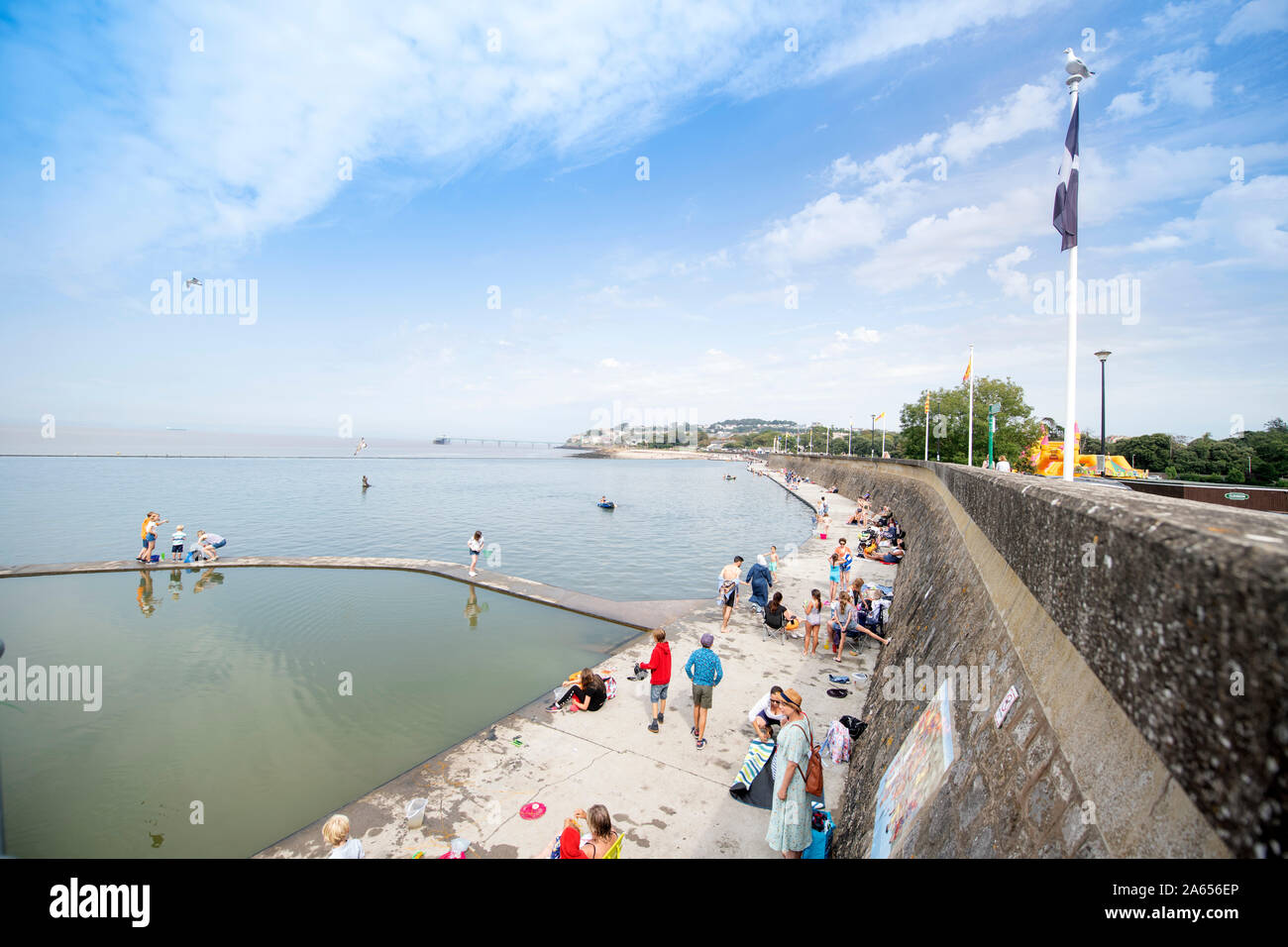 Clevedon swimming hi-res stock photography and images - Alamy
