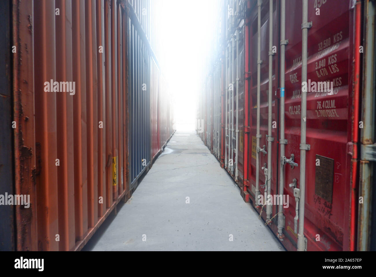 Container end crane port hi-res stock photography and images - Alamy
