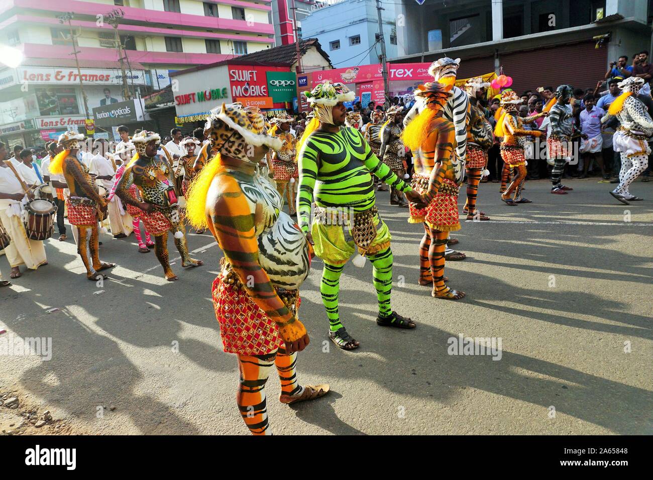 Pulikali Tiger Dance procession, Onam festival, Thrissur, Kerala, India ...