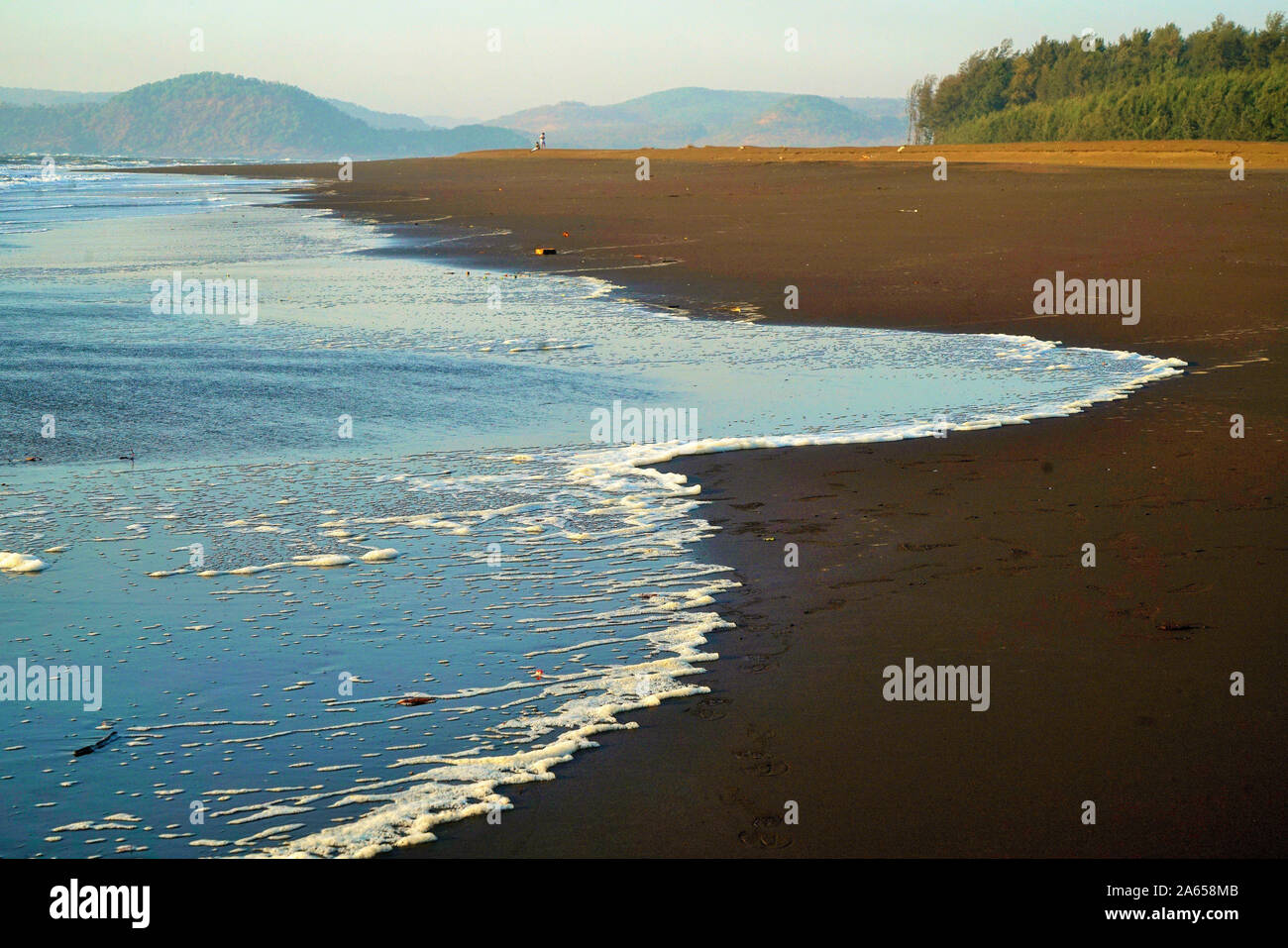 Velas beach, Ratnagiri, Maharashtra, India Stock Photo - Alamy