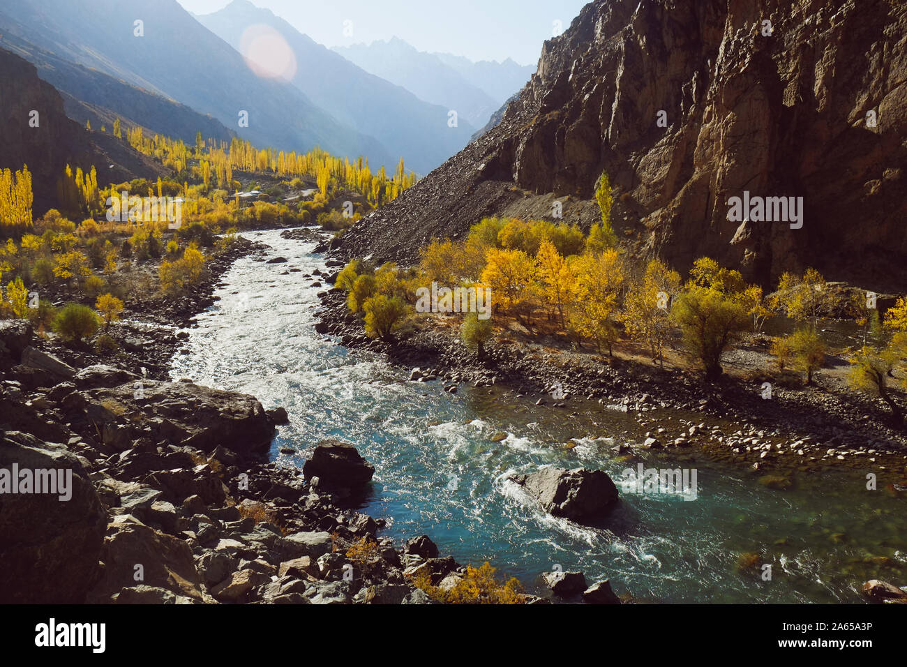 Hindu kush mountain hi-res stock photography and images - Alamy