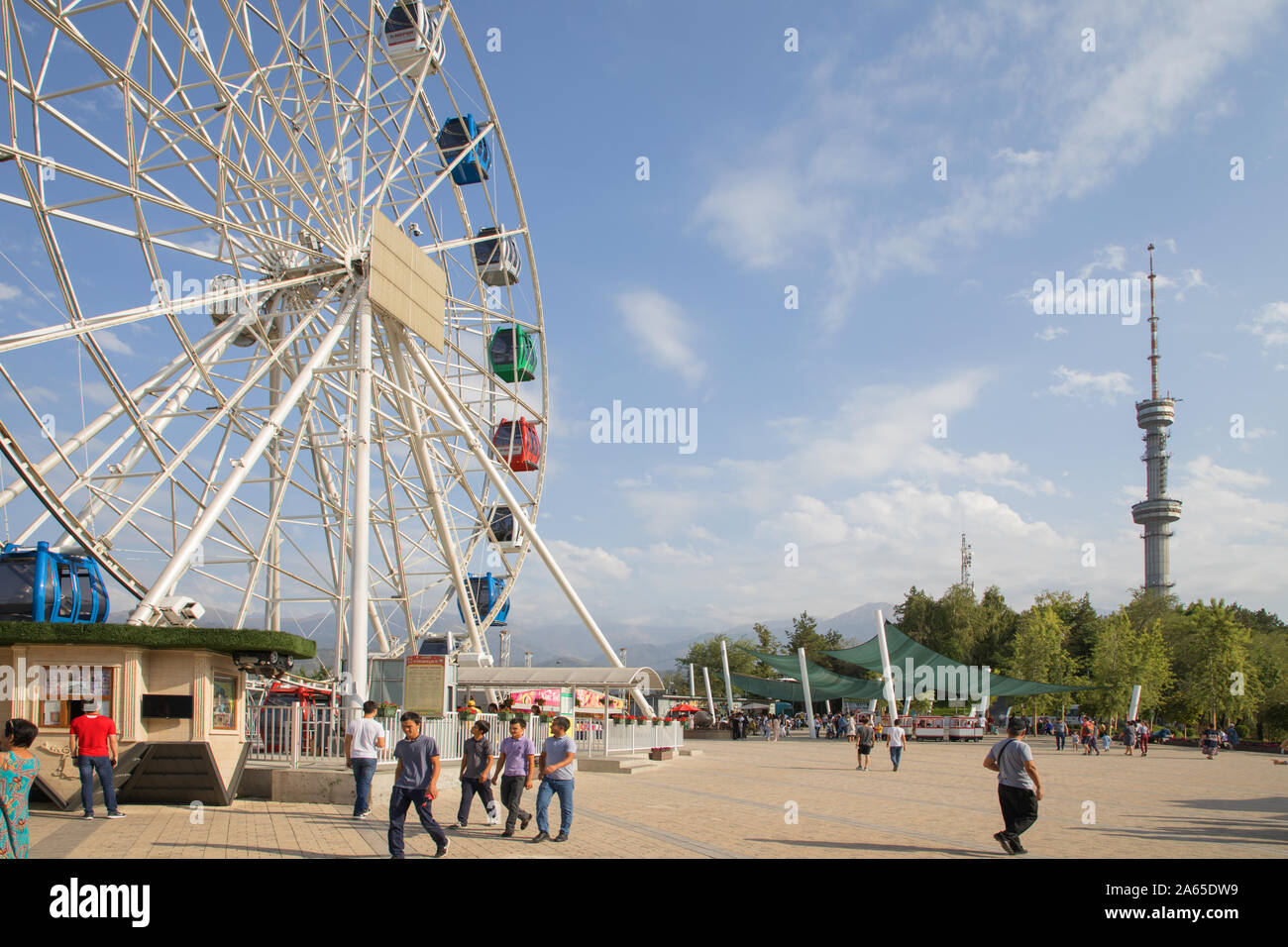 Tok circle hi-res stock photography and images - Alamy