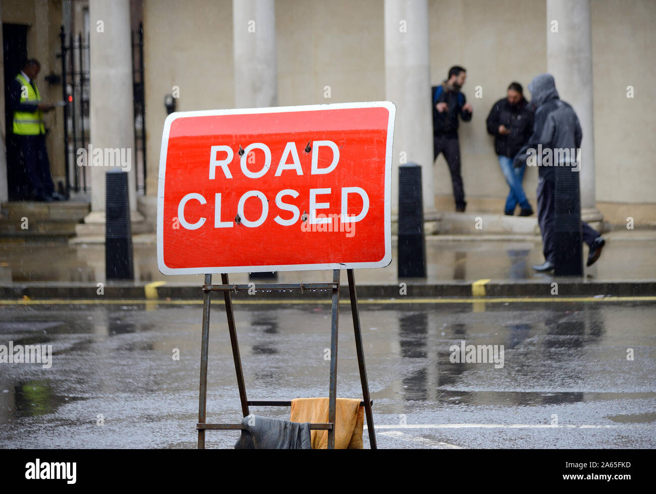 London, England, UK. Road Closed sign in Whitehall on a rainy day Stock ...