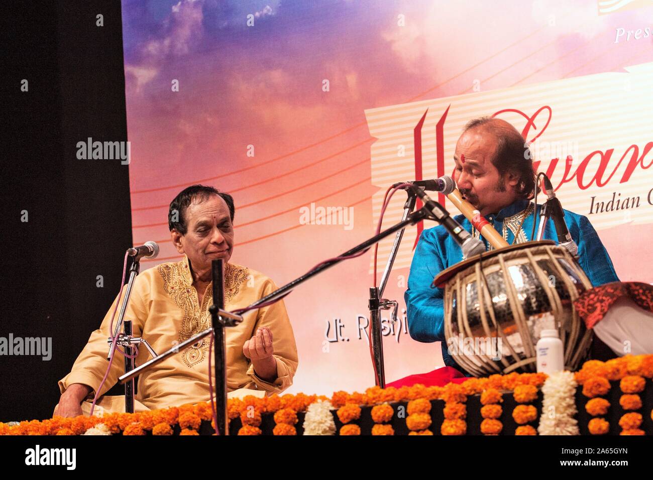 Mangalampalli Balamuralikrishna Indian Carnatic vocalist and Bansuri ...