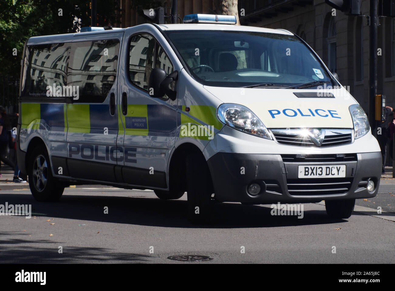 Waiting police vehicle hi-res stock photography and images - Alamy