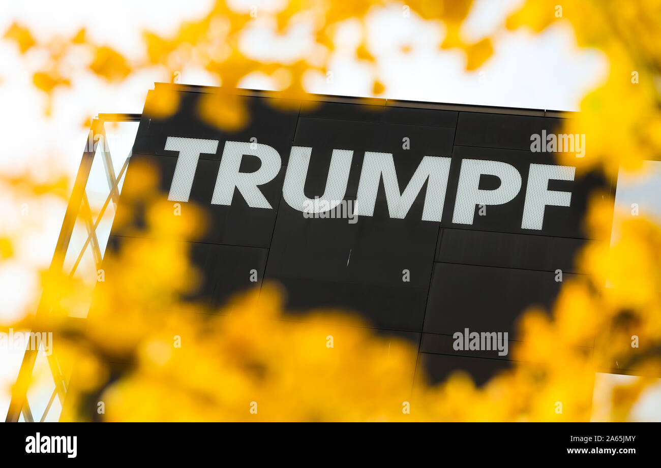 Trumpf logo hi-res stock photography and images - Alamy