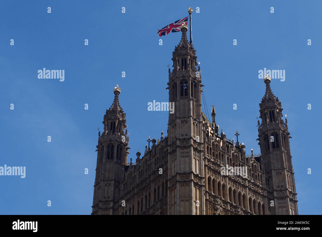 A view of the top of the Victoria Tower of the Houses of Parliament ...