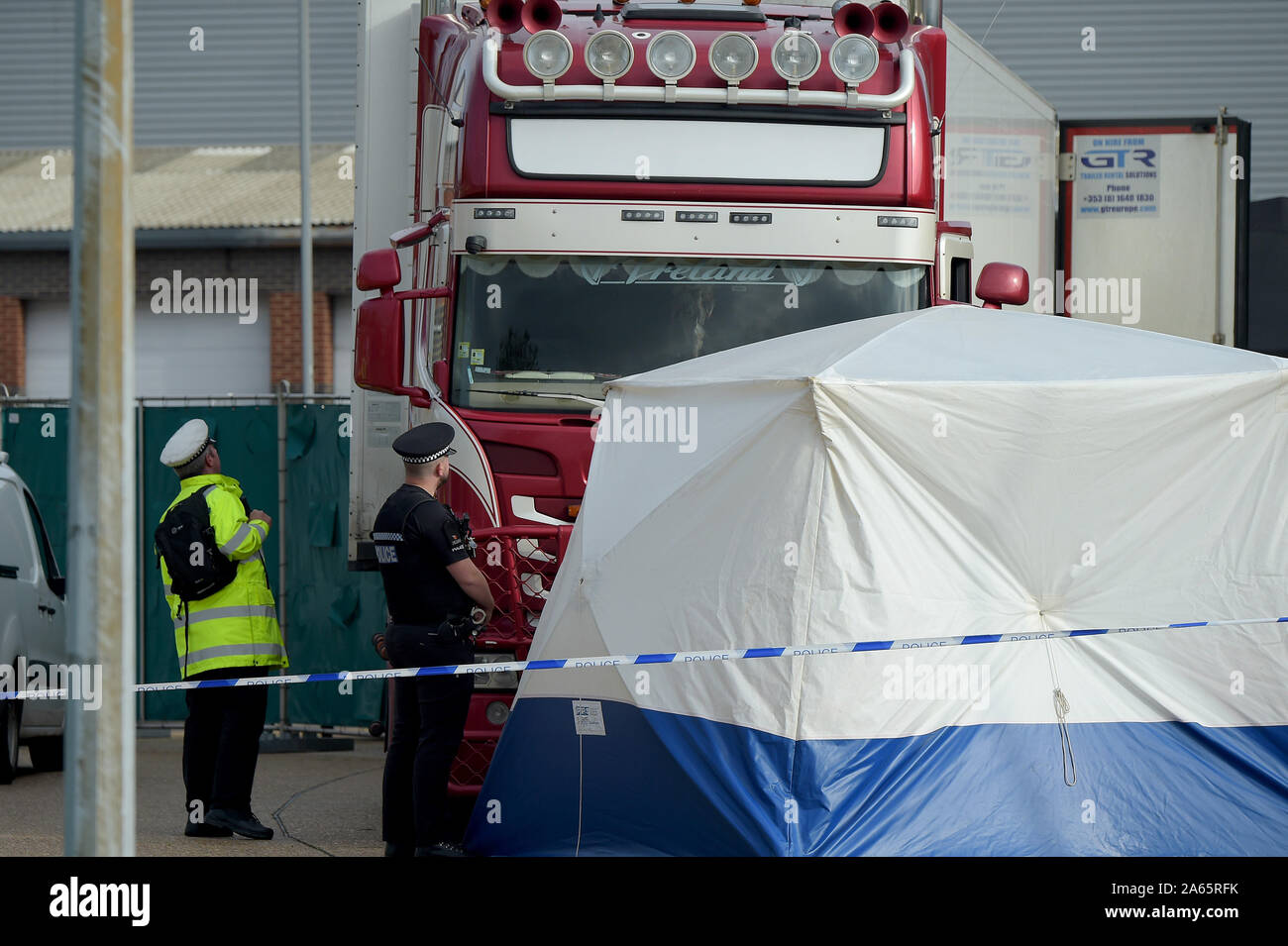 Purfleet docks hi-res stock photography and images - Alamy