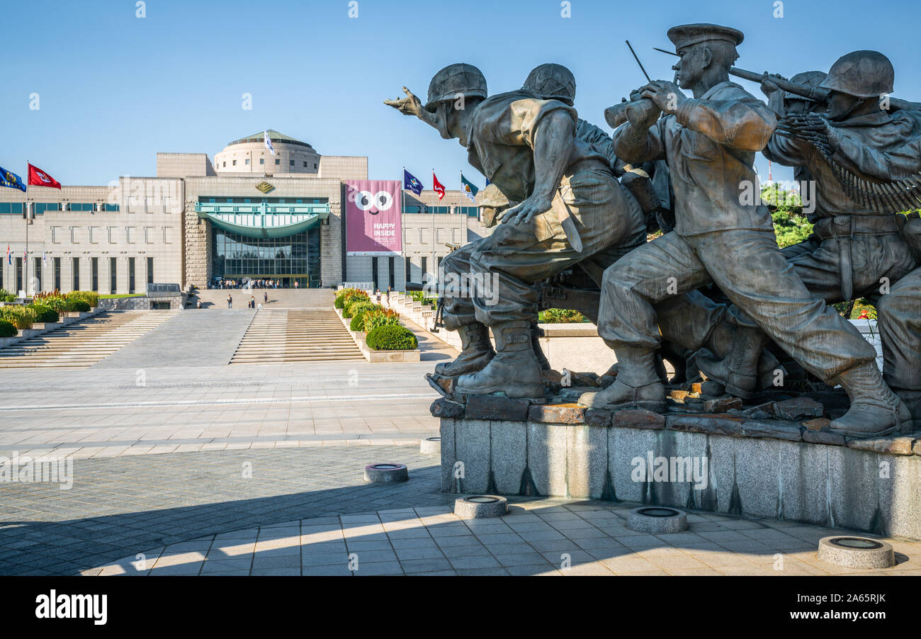 Seoul Korea 24 September 2019 Korean War Monument And War Memorial