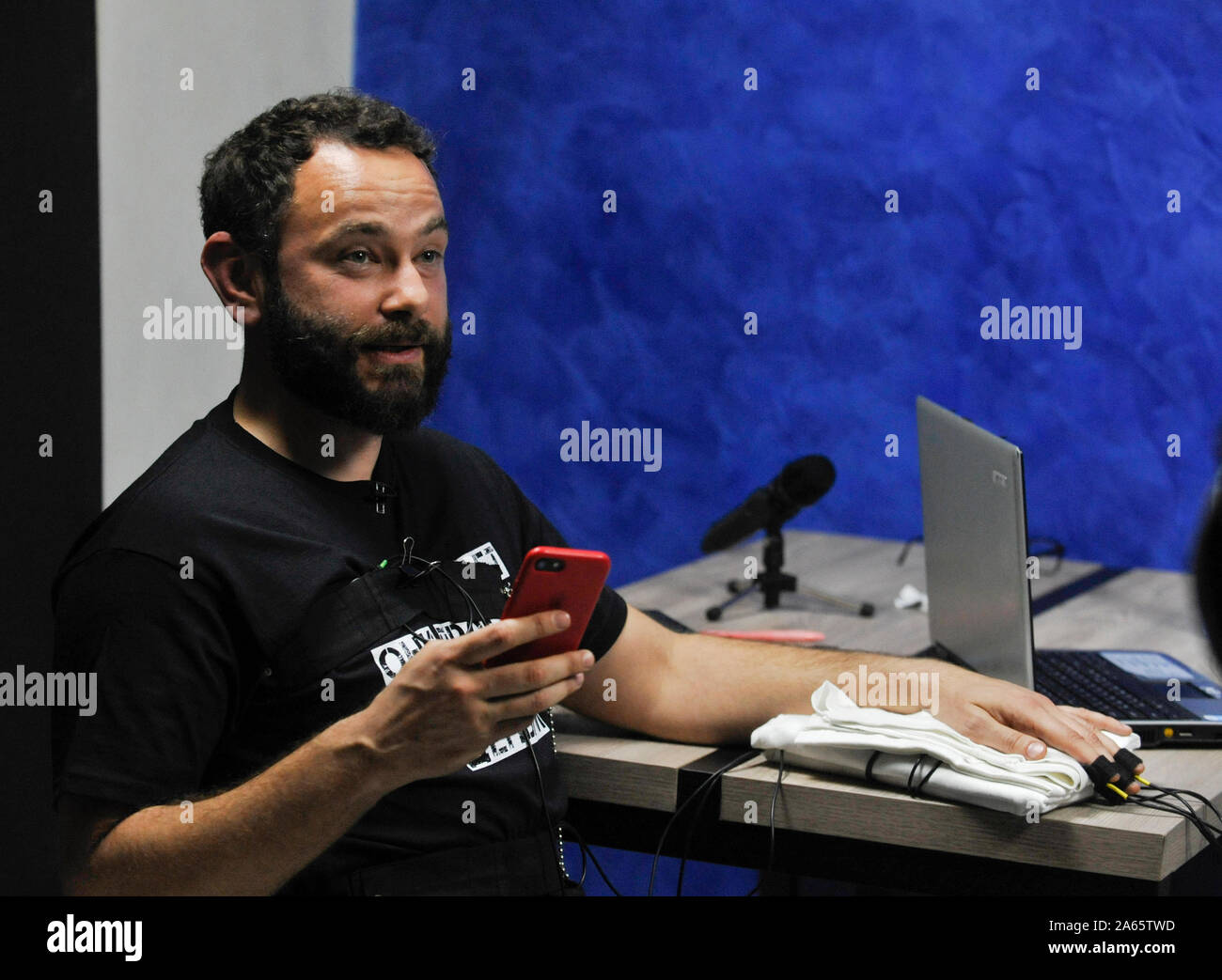 Ukrainian media reports hi-res stock photography and images - Alamy