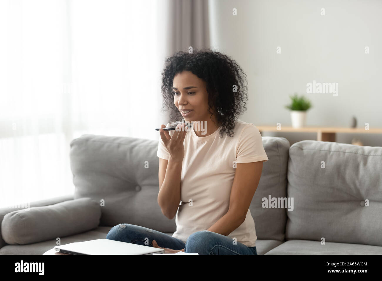 Digital assistant hi-res stock photography and images - Alamy