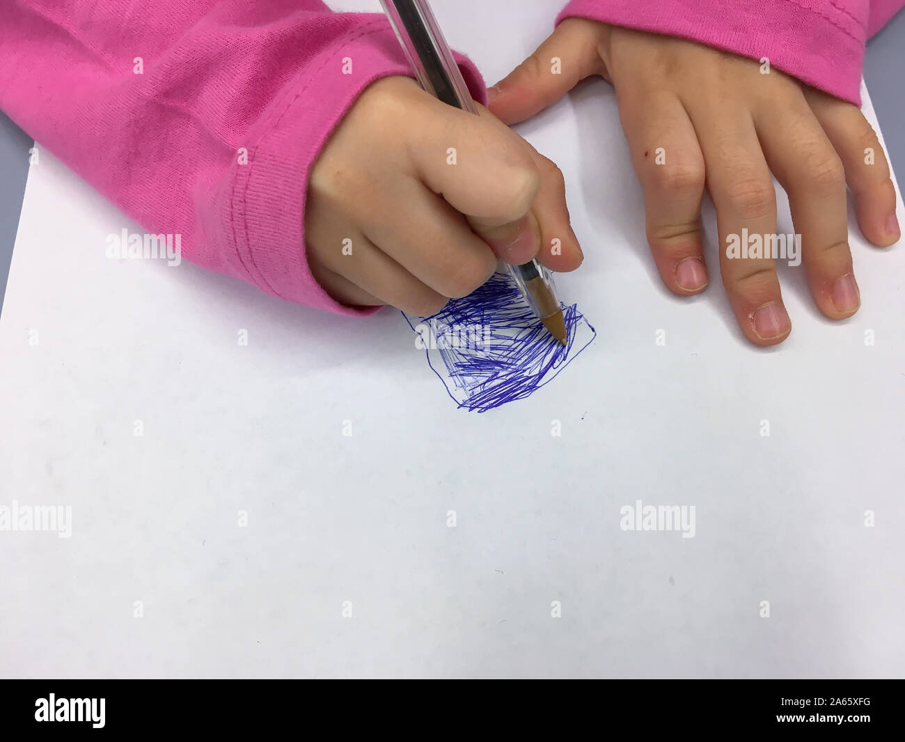 Hand pen blue drawing hi-res stock photography and images - Alamy