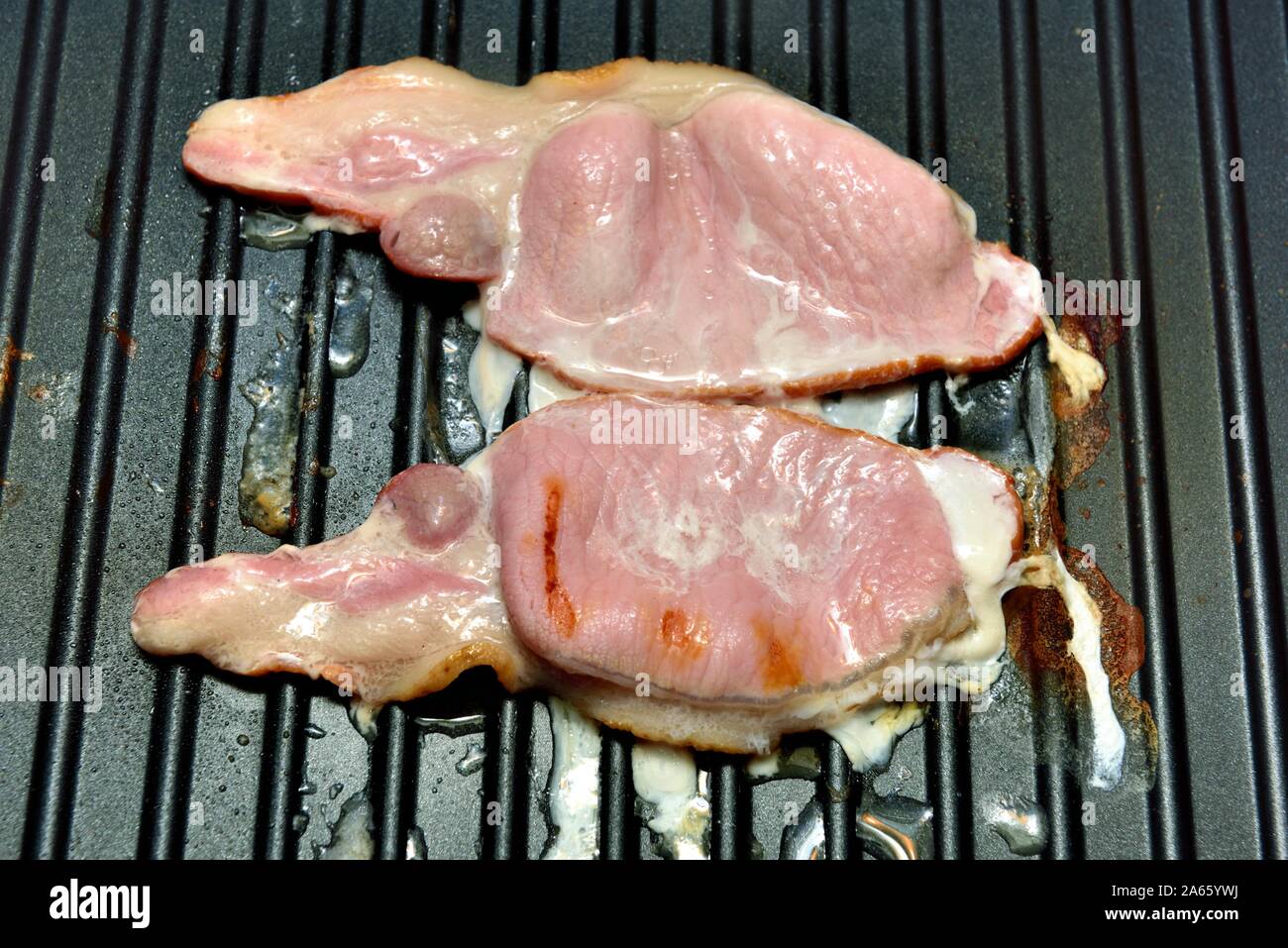 Two rashes of bacon hi-res stock photography and images - Alamy