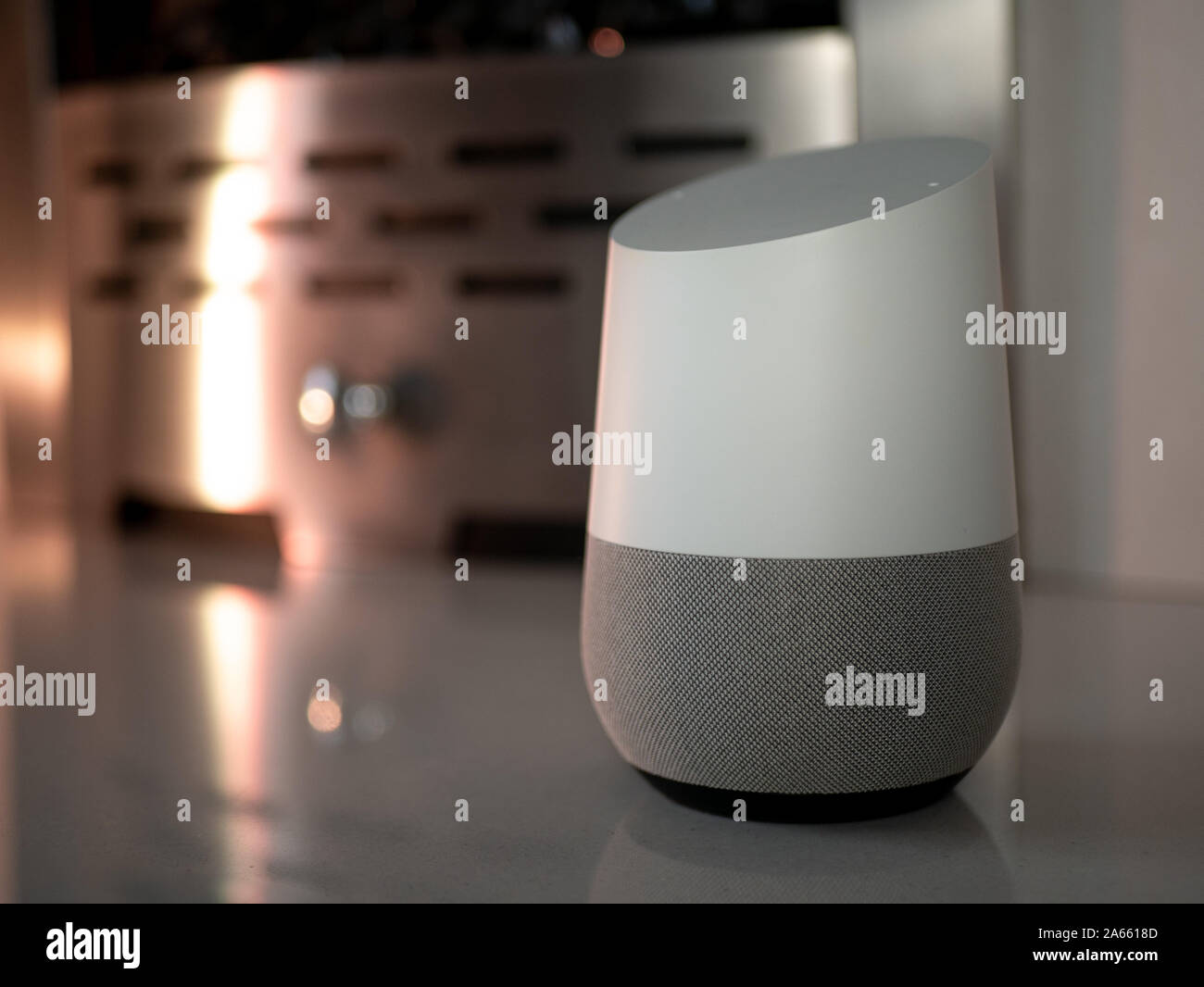 Sound activated traffic light hi-res stock photography and images - Alamy
