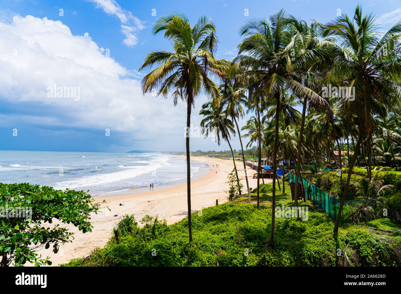 India sinquerim beach landscape hi-res stock photography and images - Alamy