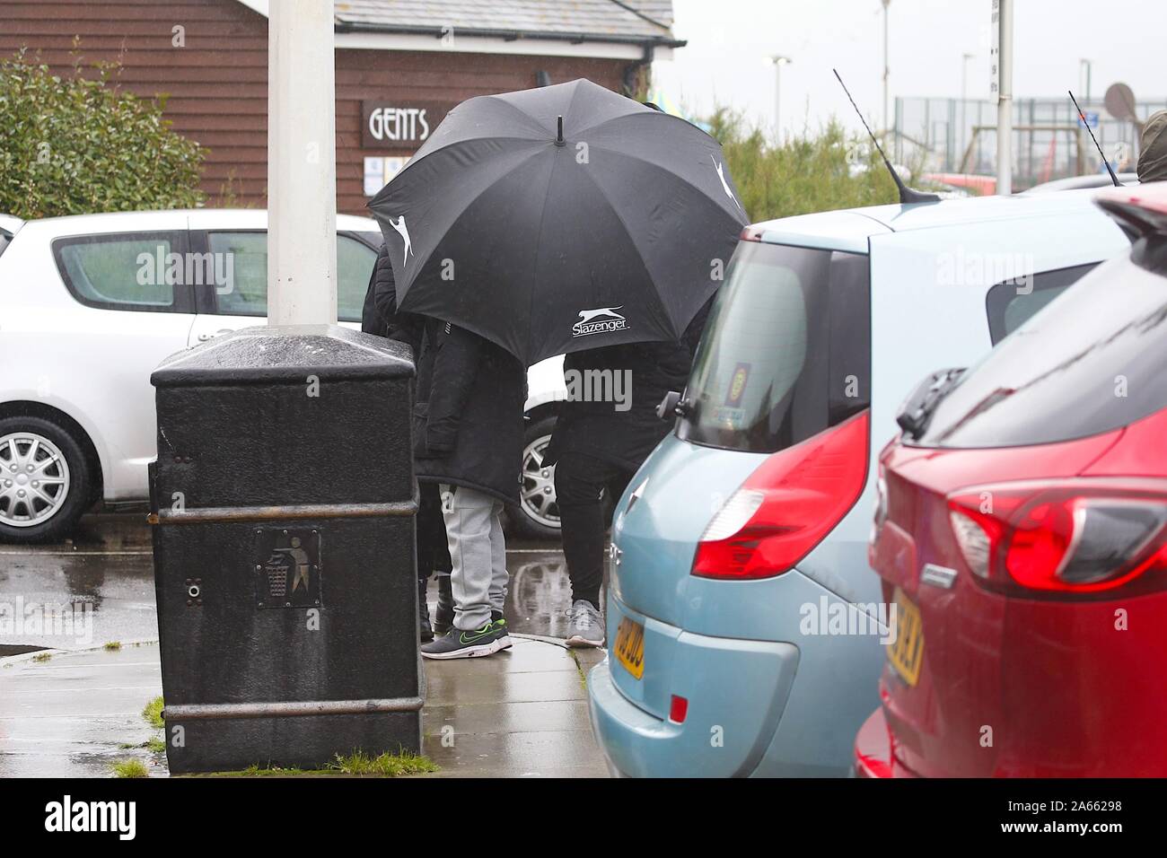 Rain sodden hi-res stock photography and images - Alamy