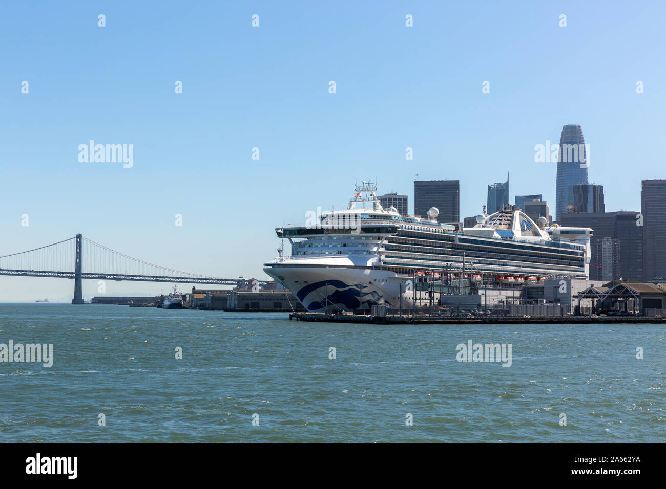 Sky princess cruise ship bridge hi-res stock photography and images - Alamy