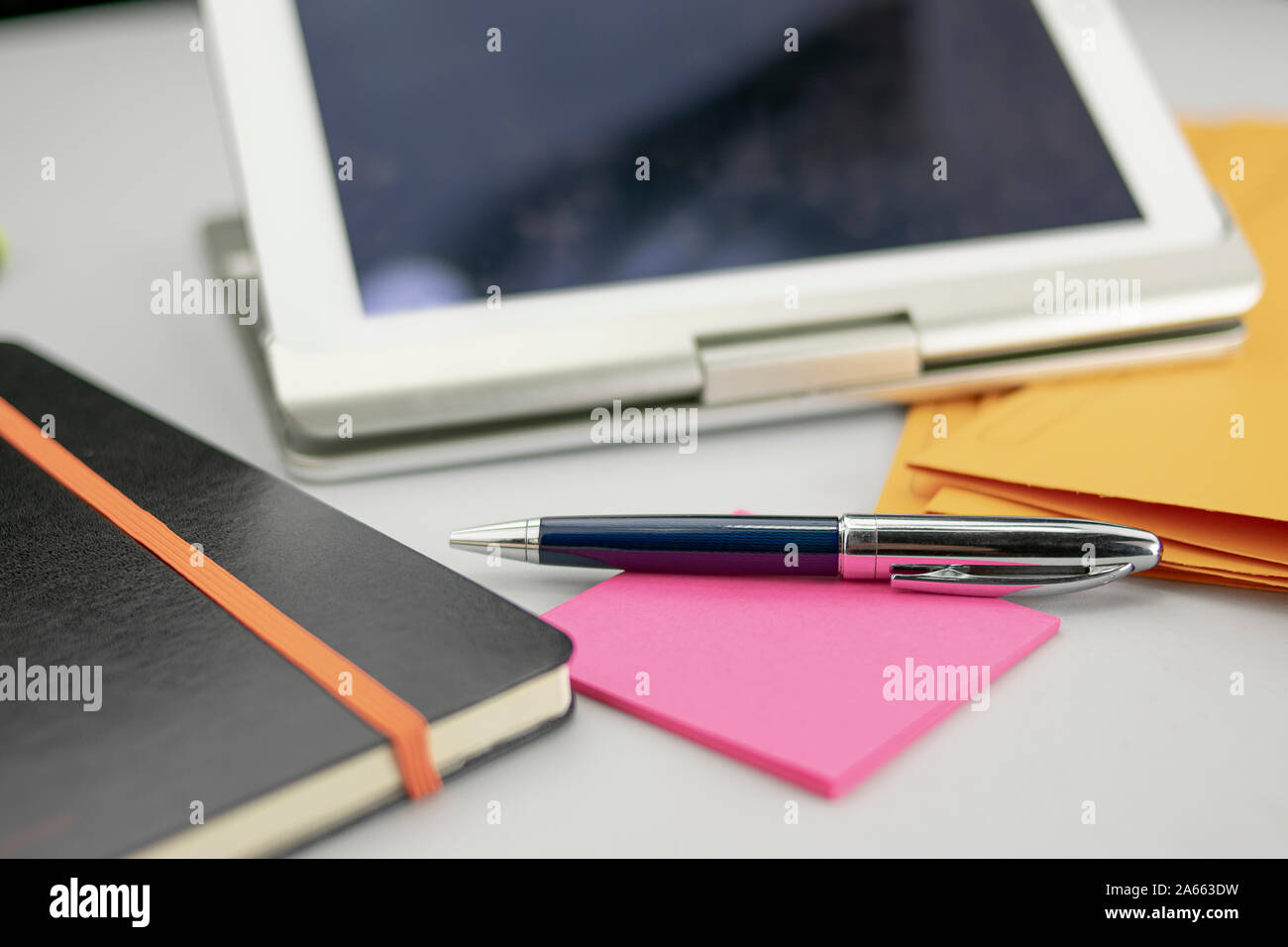 Black marker pen document hi-res stock photography and images - Alamy