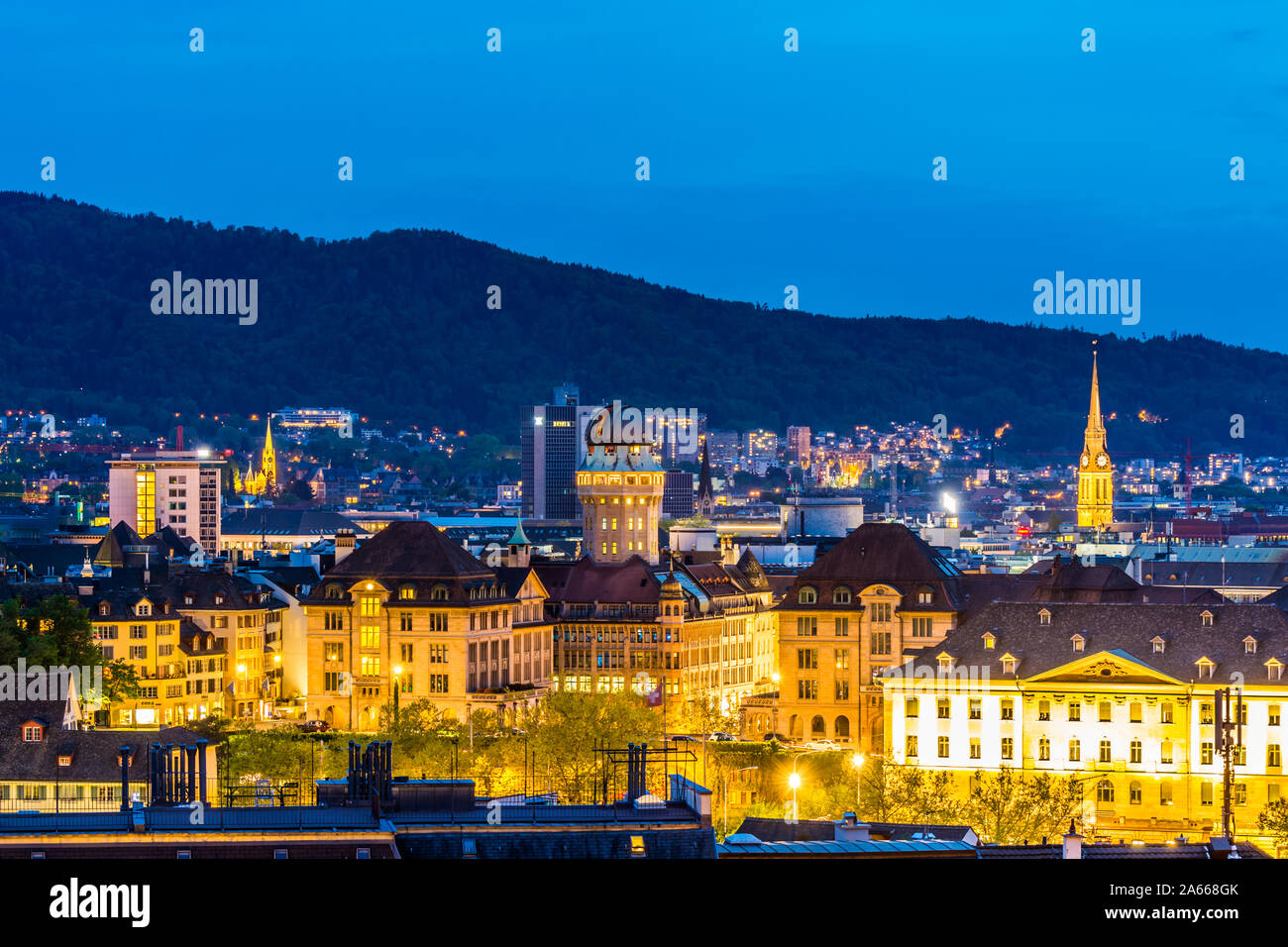 Night view of panorama of city view of old downtown of Zurich from ...
