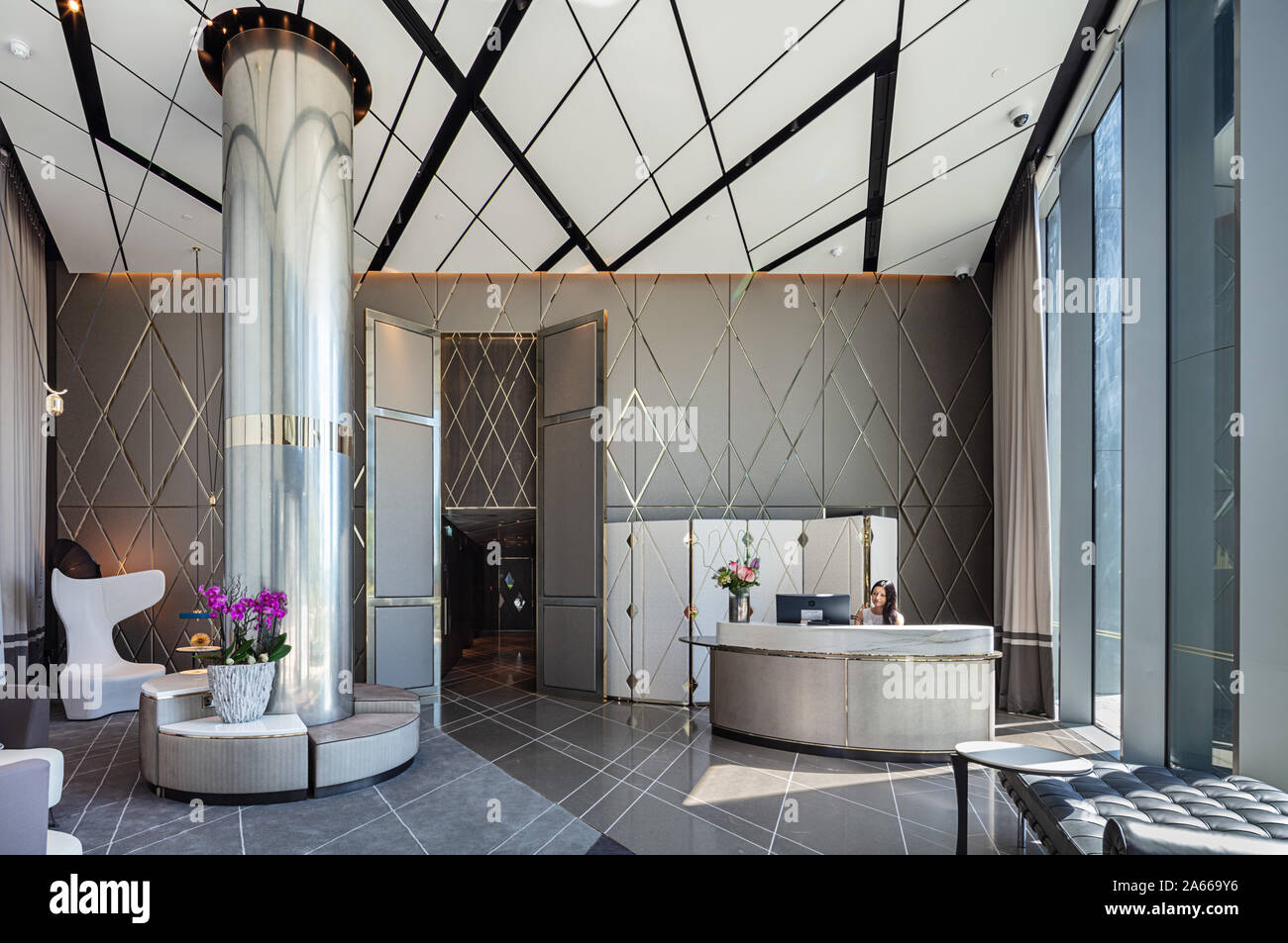 Chelsea Waterfront luxury riverside apartments Stock Photo - Alamy