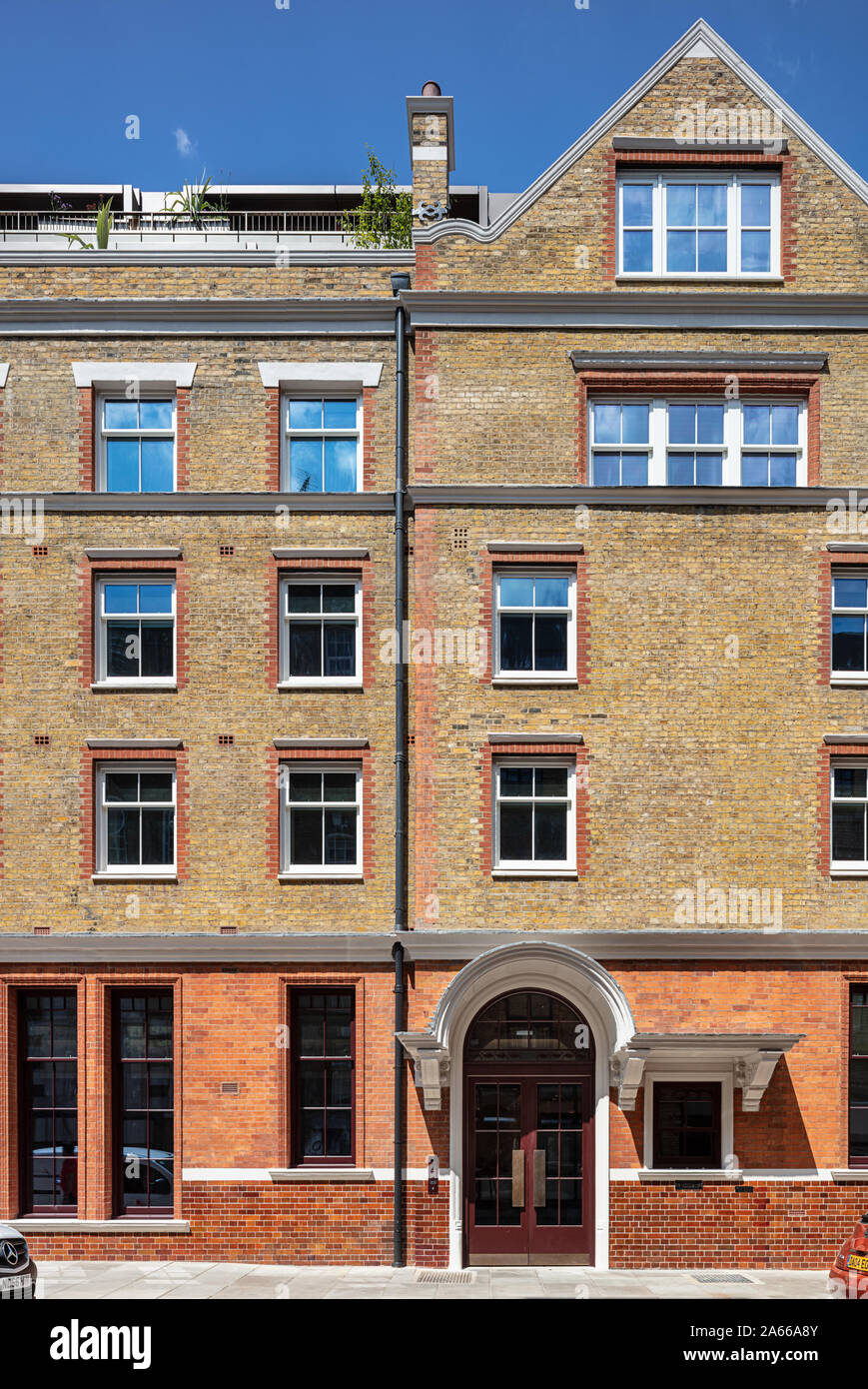 Victorian house building hi-res stock photography and images - Alamy
